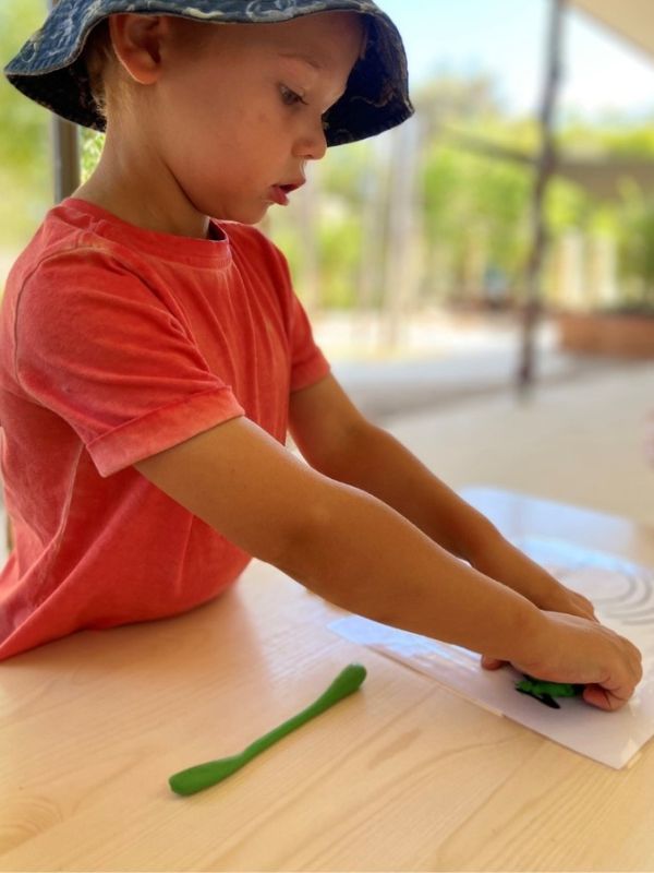 Sonas Wattle Grove - Tracing Symbols using Clay - Sonas Childcare