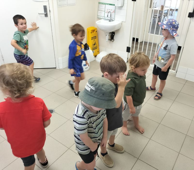 Sonas Wattle Grove - Kids in the kitchen - Sonas Childcare