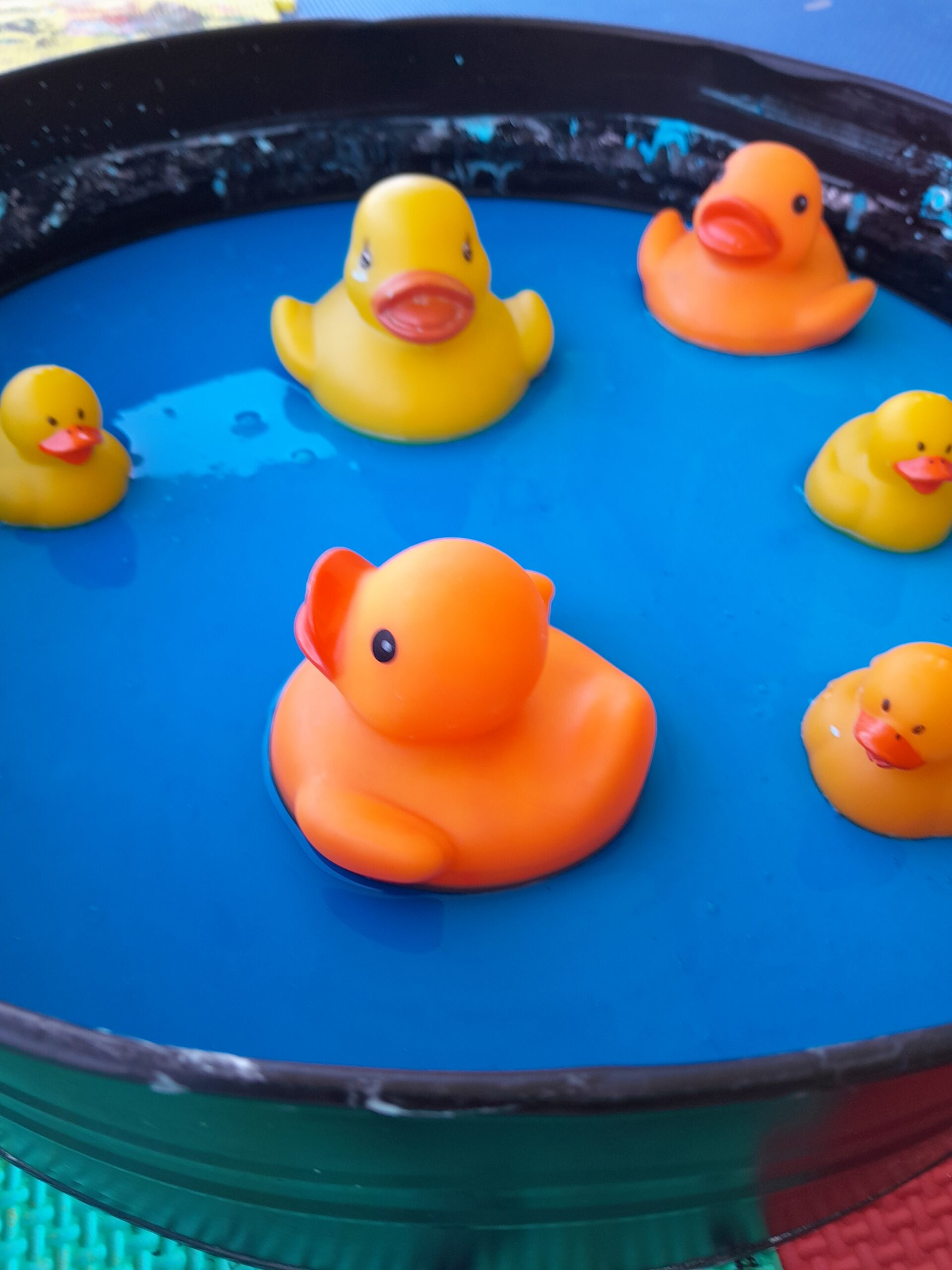 Sonas Woodbridge - Messy Mat Play and Exploration - Sonas Childcare