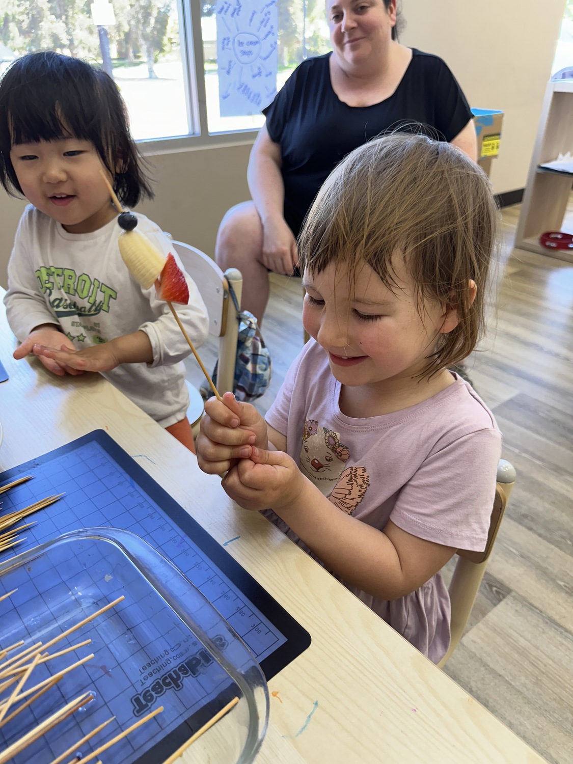 Sonas Atwell - SPK - Making Fruit Kebabs/ Creating a Pattern Ft7 ...